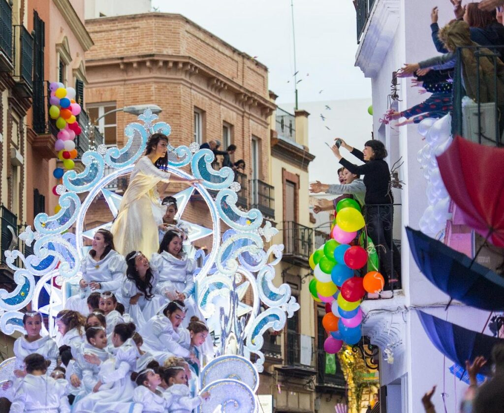 25 Unique Spanish Christmas & New Year’s Traditions